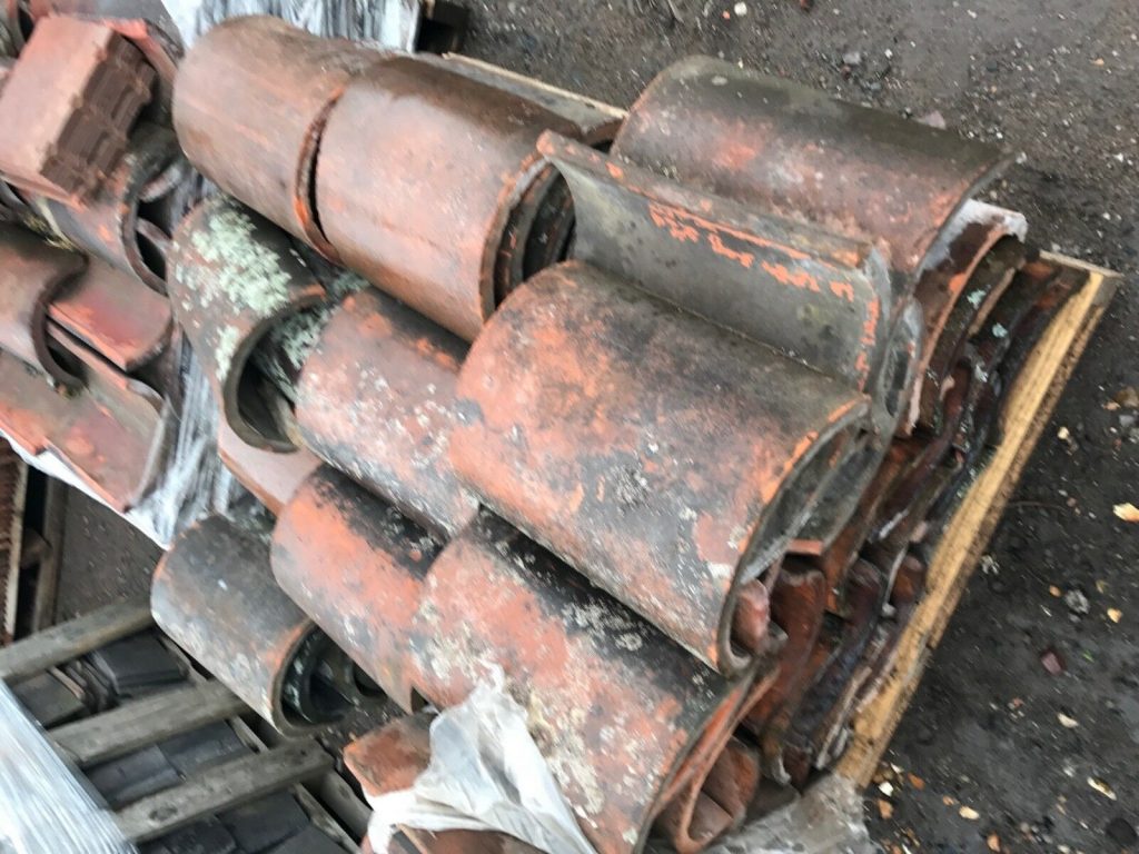 RIDGE TILES RECLAIMED NEW VARIOUS SIZES AND SHAPES - Whitford Reclamation