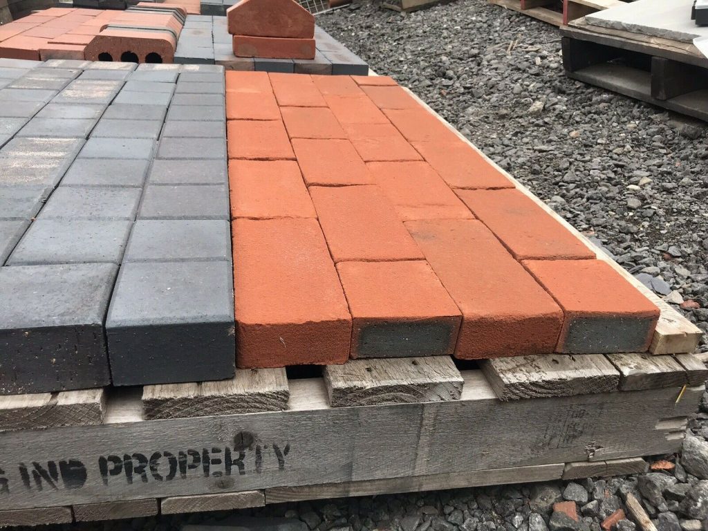 SMOKE JACK RED 50MM PAVIOURS BRICKS TRADITIONAL - Whitford Reclamation